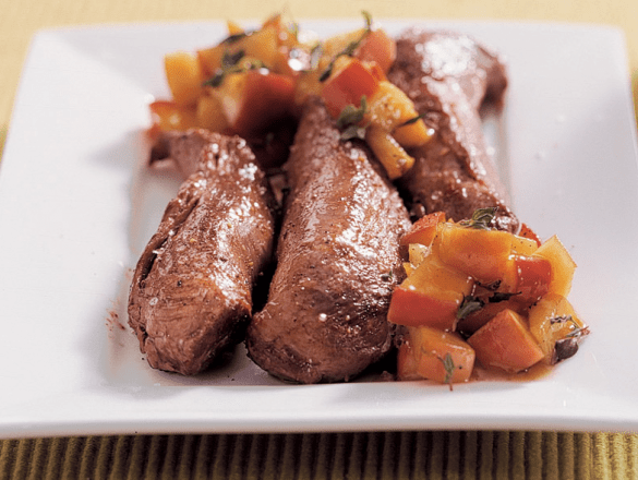 Lamsfilet met tijmsaus en appeltjes - Keurslager