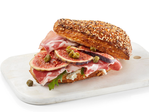 Brioche sandwich halfom met gekaramelliseerde ui en appelcrème - Keurslager